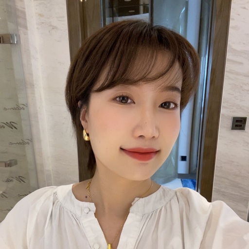 爱生活的杨小兔几 