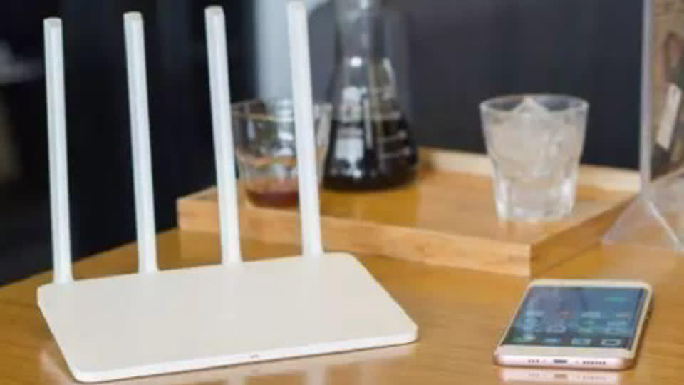 路由器信号弱教你简单摆放一下,信号增强8倍,轻松穿墙