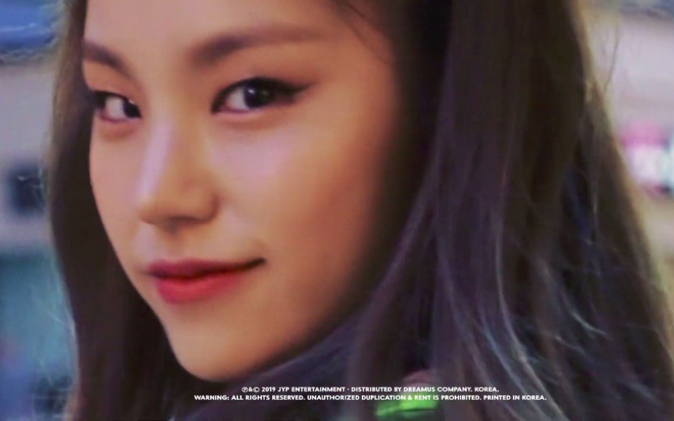 【ITZY】黄礼志个人回归预告公开!MV是ins风?