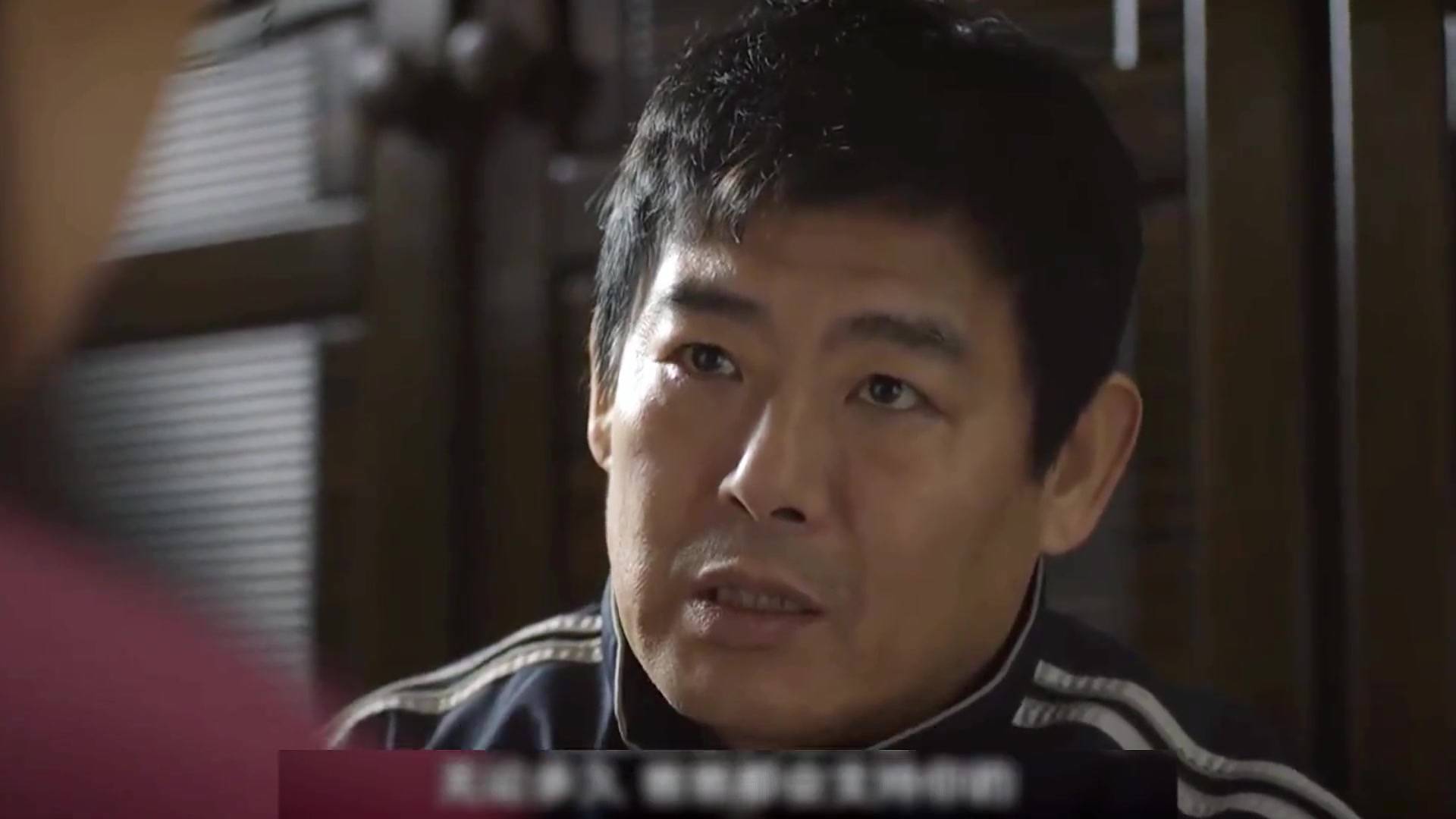 德善家还完了债,宝拉重新准备司法考试