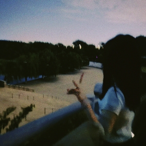 月亮上的猫猫- 