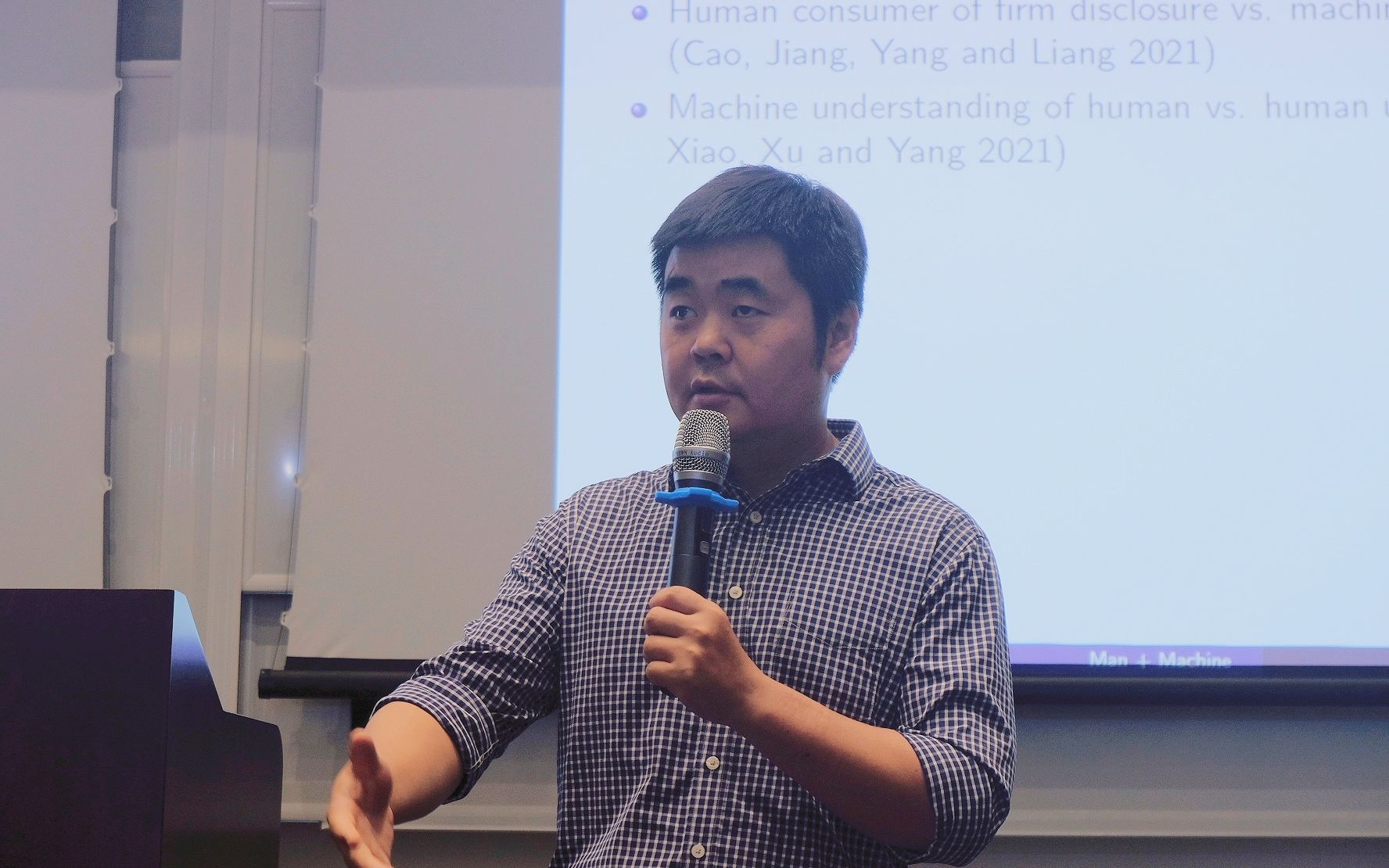...构建机器人股票分析师—如何用人工智能、机器学习、财务文本数据...