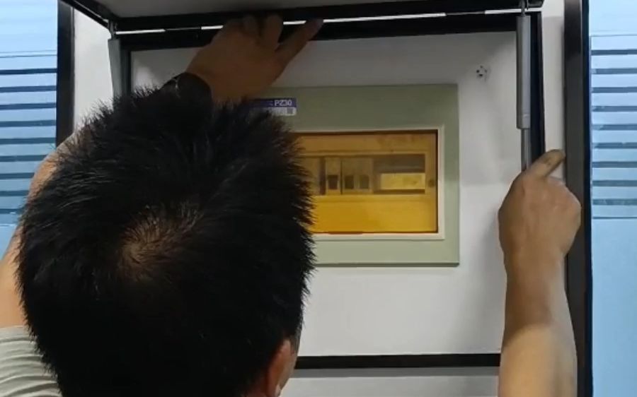 液压式/上翻式电表箱装饰画安装