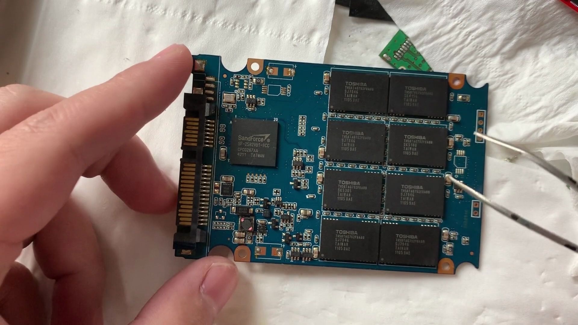 DIY自制 256G SLC固态硬盘 企业级 SandForce SF2582 虚拟机开卡教程