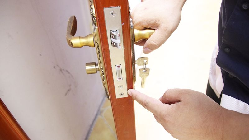 买了木门却不知道门的材质,外观又看不出来,怎么办?