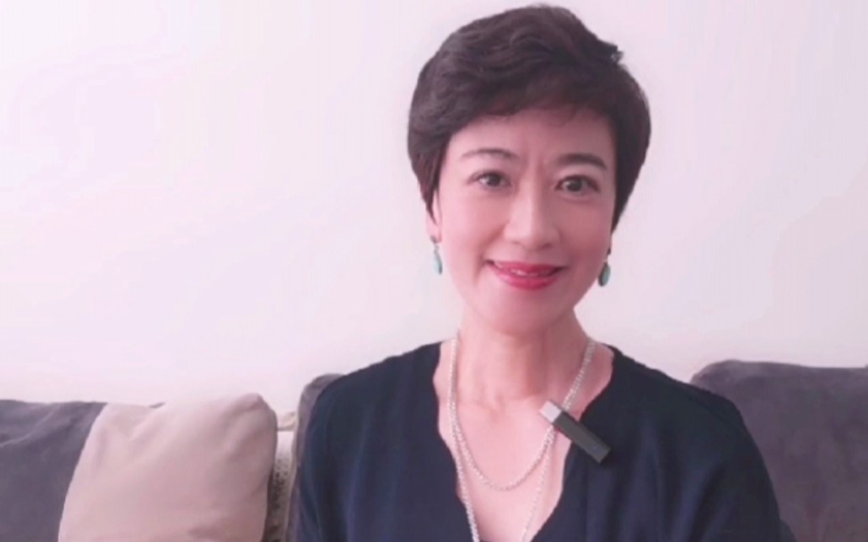 朗读:苏轼《定风波 莫听穿林打叶声》