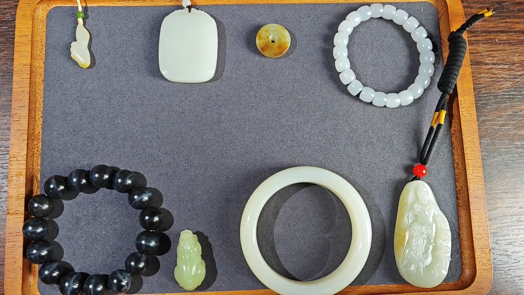 和田玉价格多少(贴心up主带你一一看各种玉的价位)