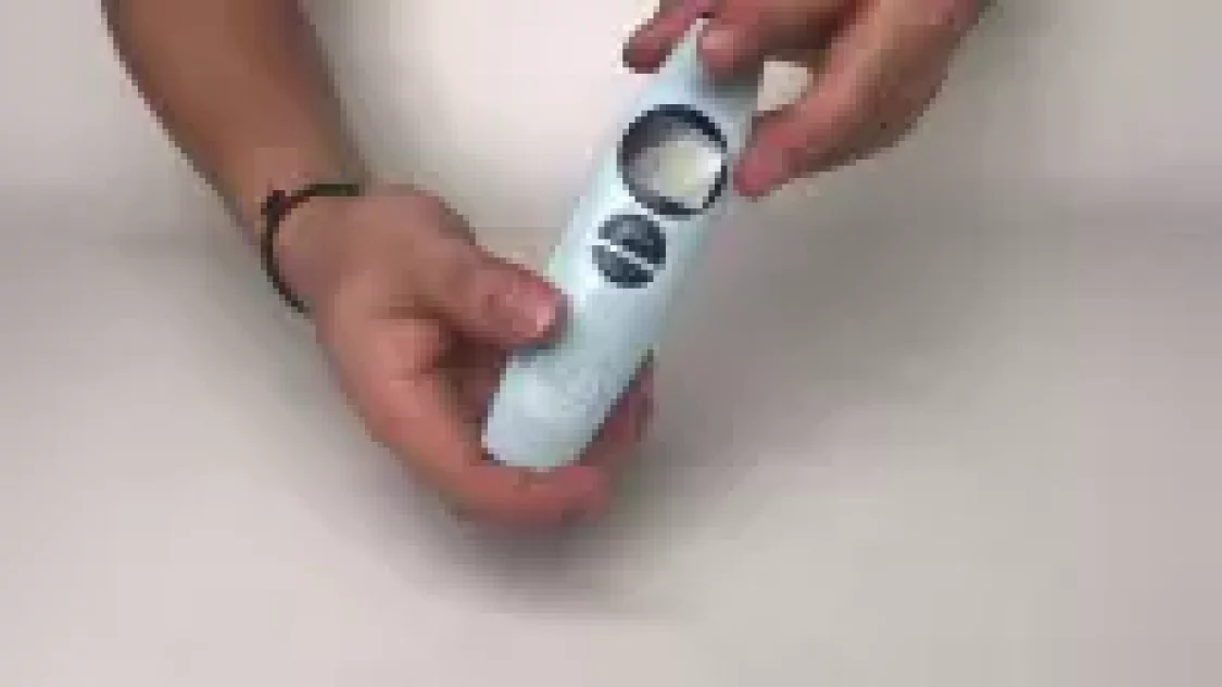 红外线体温计使用安装方法