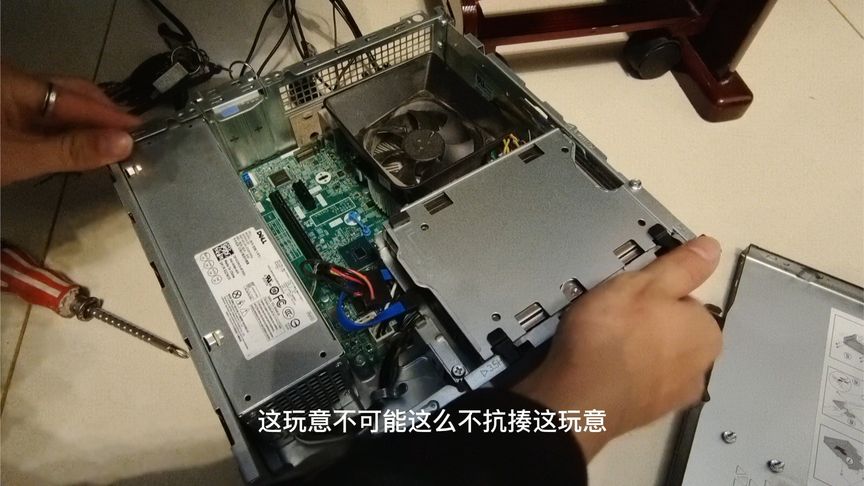 雪后的济南,上门修戴尔台式电脑开机卡LOGO,进不去系统哪里坏了