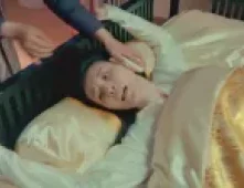 美女难产还执意要生,最终只能破开肚子,古代剖腹产你见过吗?