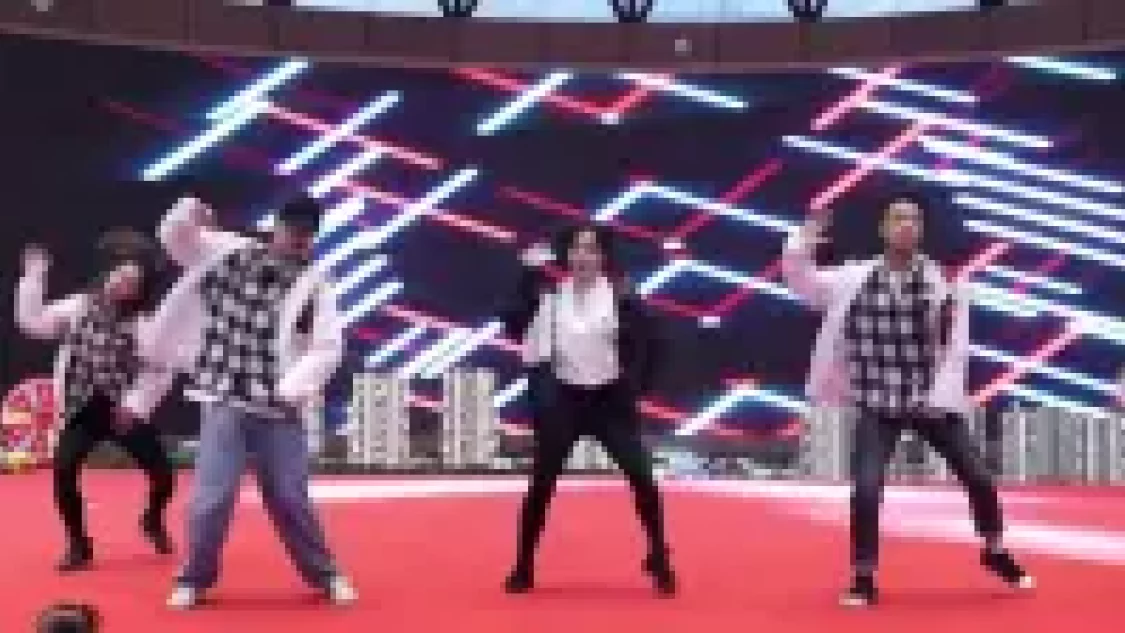 ...音乐合集 适合各种节日的舞动演出创意节目 年会表演公司企业团体