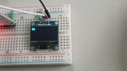 基于stm32的两片最小系统板通过HC-05蓝牙模块进行通信