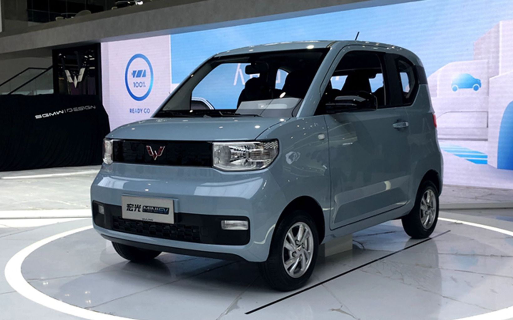 补贴后售价2.88万元起,五菱宏光MINI EV成都车展初体验
