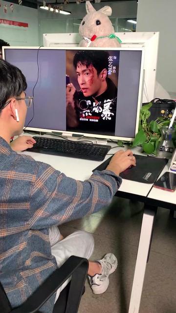 .b>去除图片上的文字p图设计创作灵感