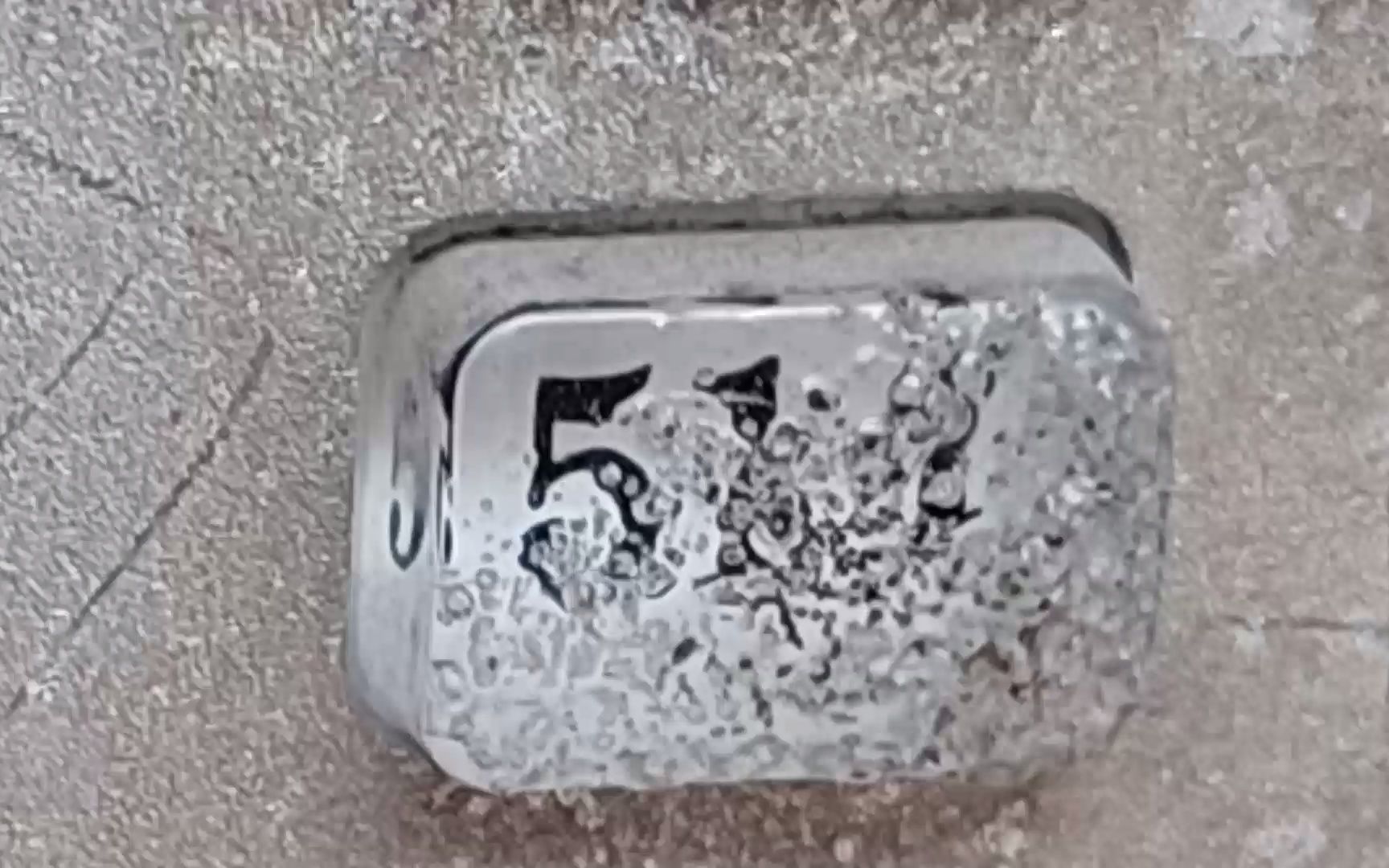 这个楼宇对讲机怎么这么臭啊(恼)
