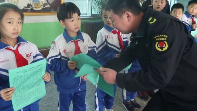 给力!综合执法局全面开展城市管理提升活动