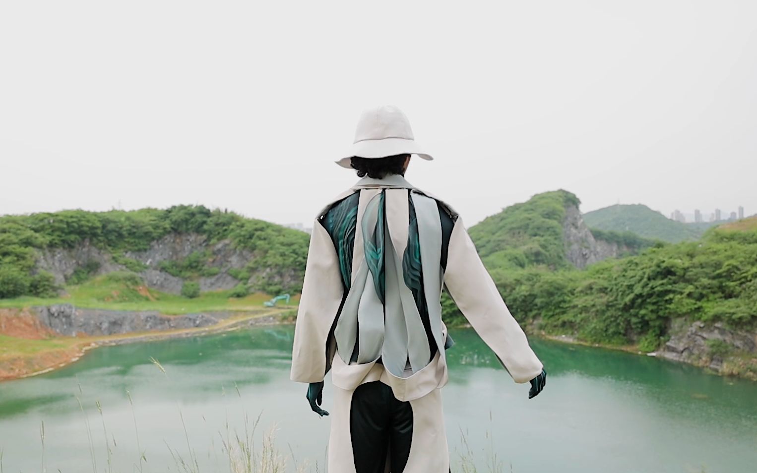 2022毕业展优秀作品|设计艺术学院 | 染织与服装设计系 |《循环时间观》