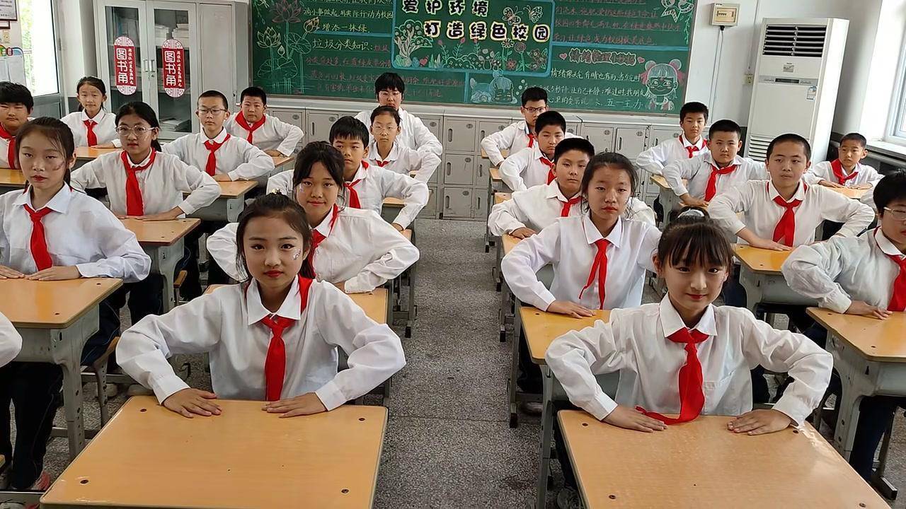 为了进一步丰富校园文化生活,更好地展现班级整体风貌,提高学生的...