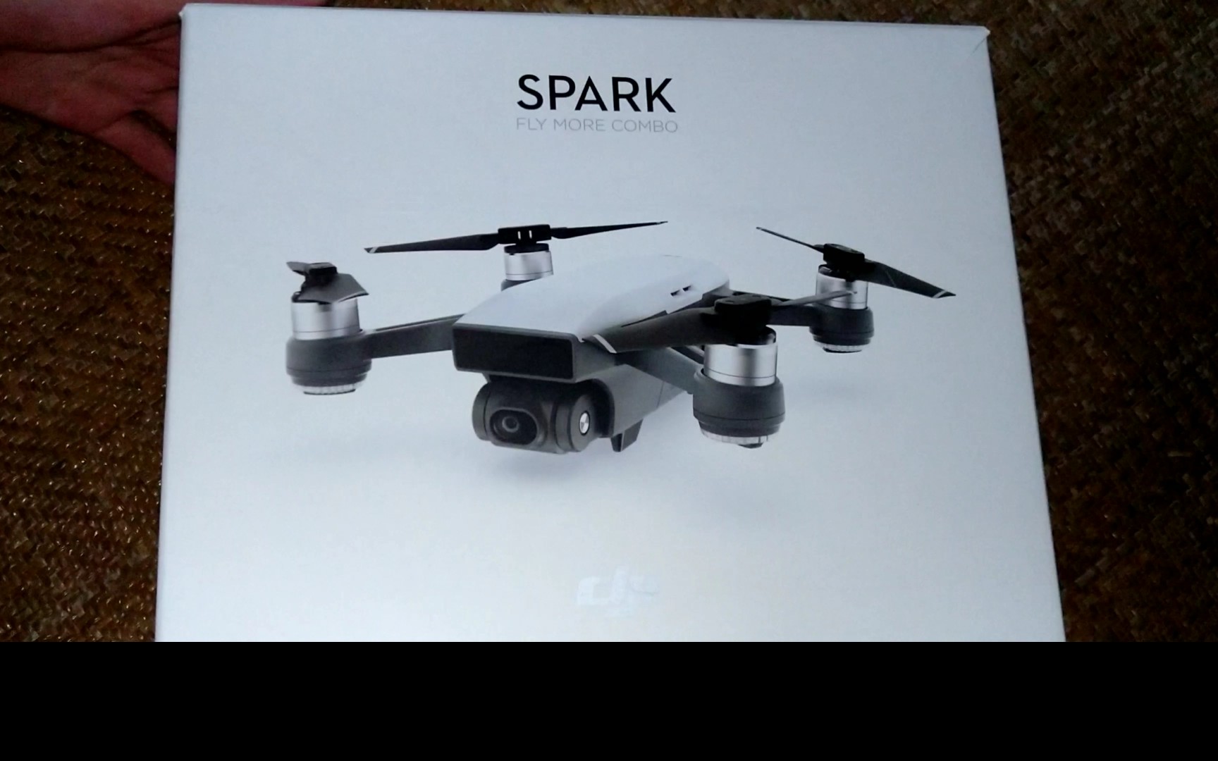 【借用】的大疆/dji 晓spark开箱