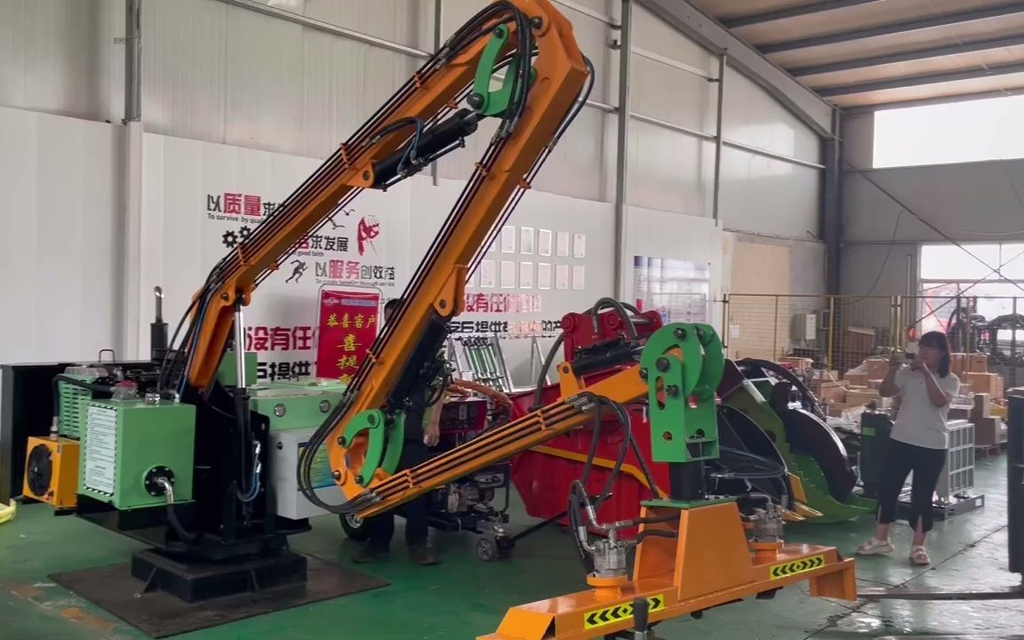 中央隔离带绿篱绿化养护割草机 绿篱修剪机 派力恩小秋发布