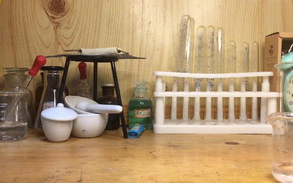 仙 气 飘 飘(KMnO4与H2O2反应)