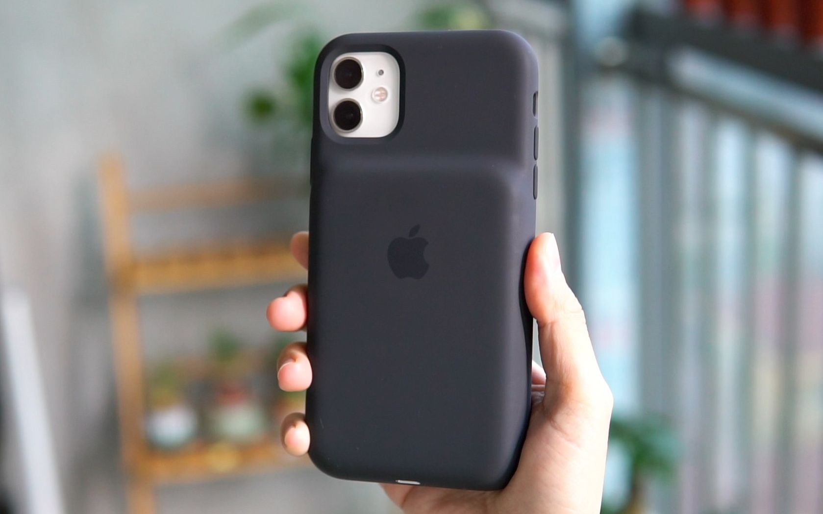 iPhone 11苹果官方智能电池壳评测!