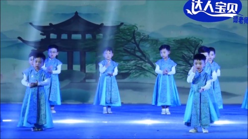 幼儿园小班《小道童》小男生国风舞蹈,表演生动可爱
