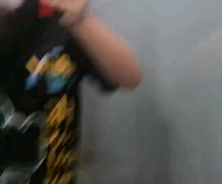 绿地中心北塔中区穿梭电梯