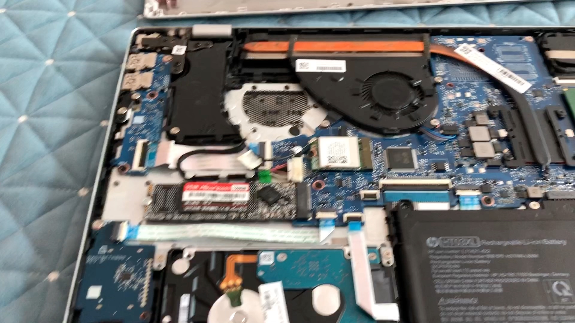最不起眼的惠普星15锐龙版 r3 3300u
