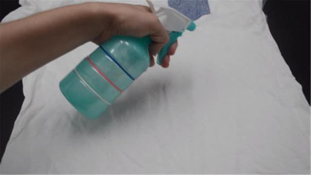 衣服上喷点白醋,原来这么厉害,解决男女人的大烦恼,早用早受益