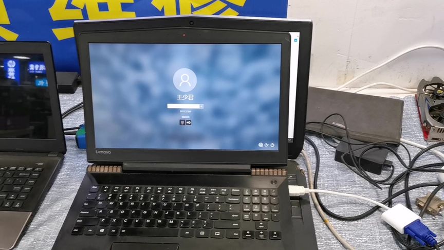 秒杀一台联想拯救者笔记本,外接显示器不显示,直接飞线解决!