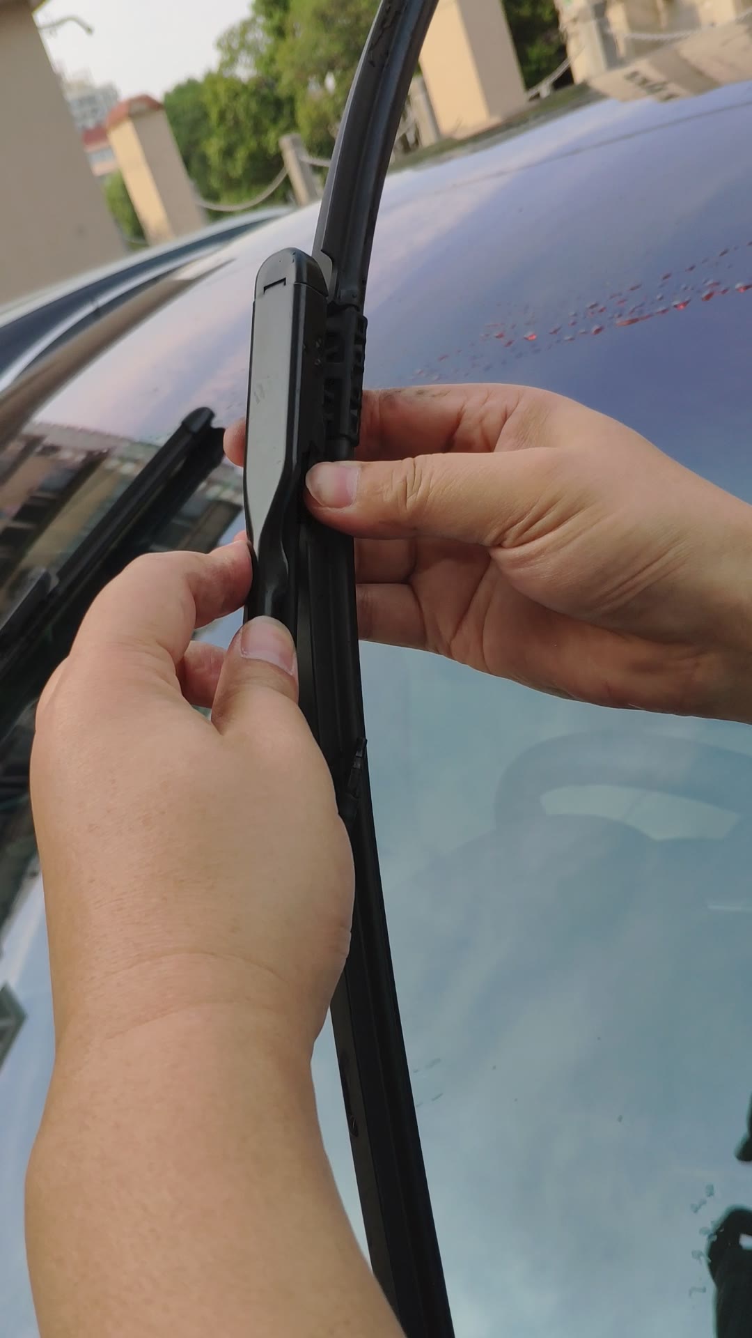 特斯拉X雨刮拆装喷水管视频教程