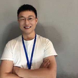 日晟教育李老师 