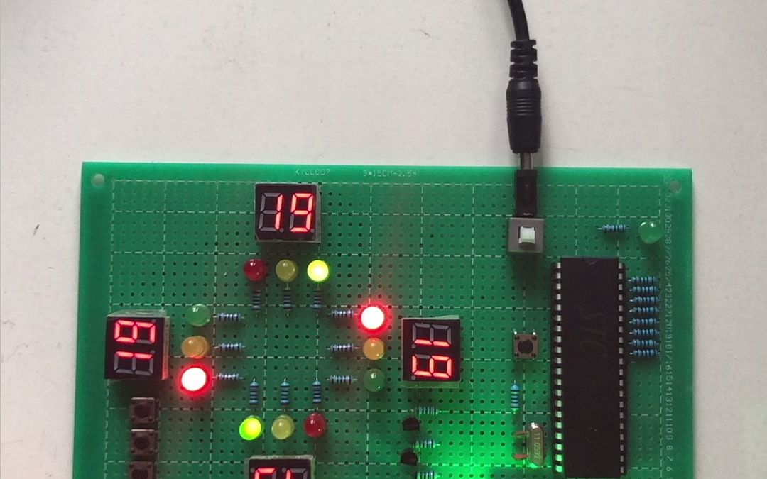 1631交通灯(车流量检测+手动调节)