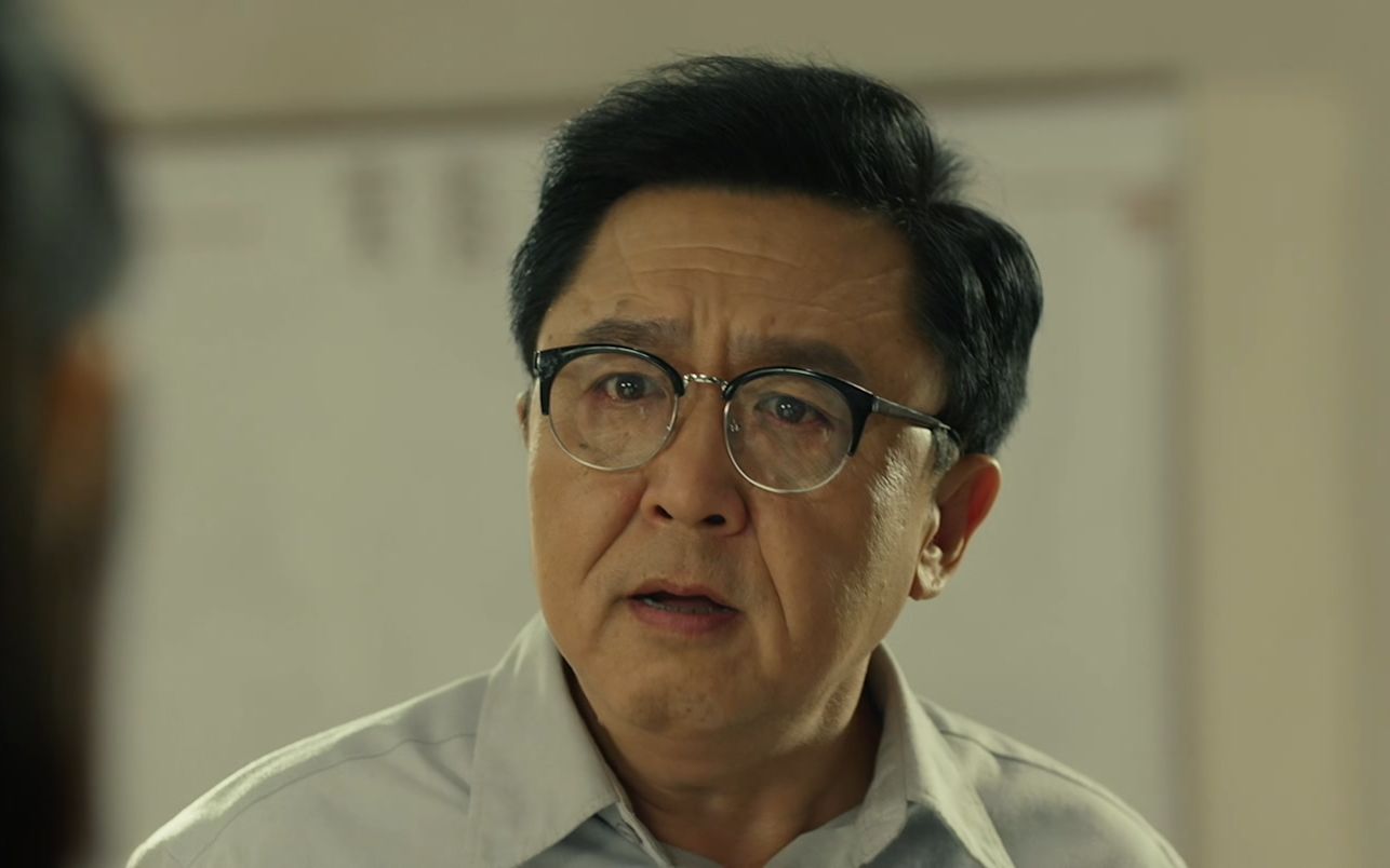 想当年就会一招拔气门芯,真是没创意