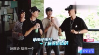 ...皮皮猪上线!和CTO男团讨论舞蹈动作的小猪,突发奇想要给表演加点...
