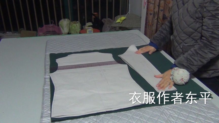 奥绒小高领,针织秋冬打底衫的制作流程,从裁剪到衣服成品