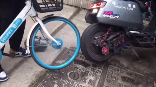 共享单车真是"素质检测器",都快让这群男人玩坏了