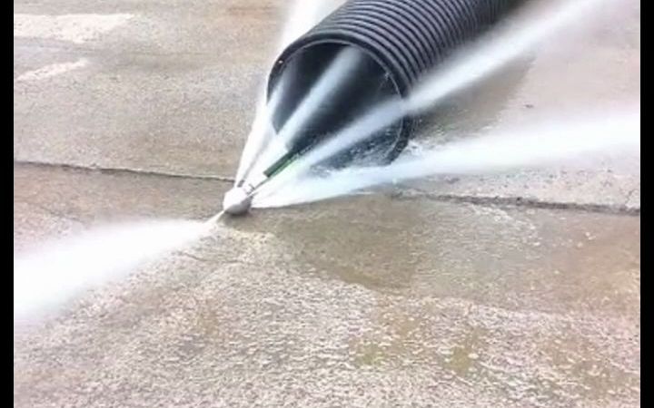 市政疏通管道设备高压疏通下水道机器