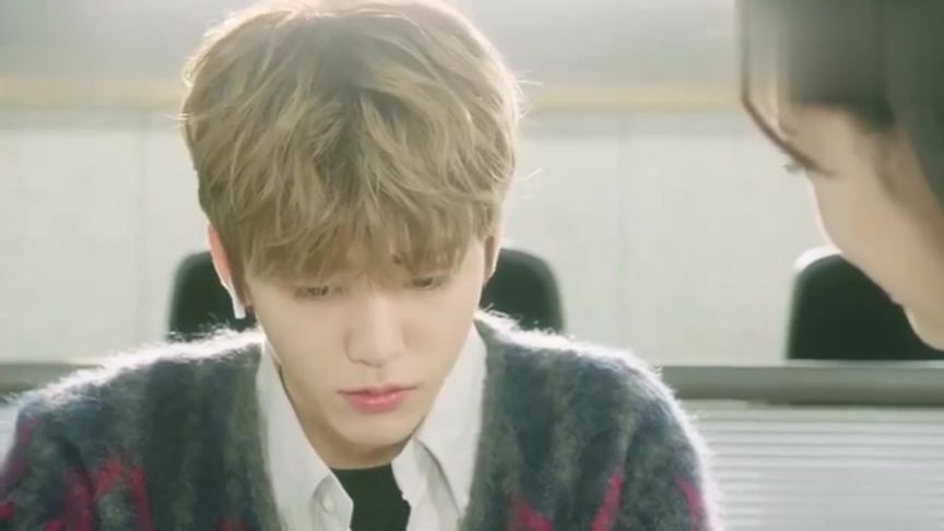 讨厌你的方法:罗渽民对校花视若无睹,同学怀疑他和美璃的关系!