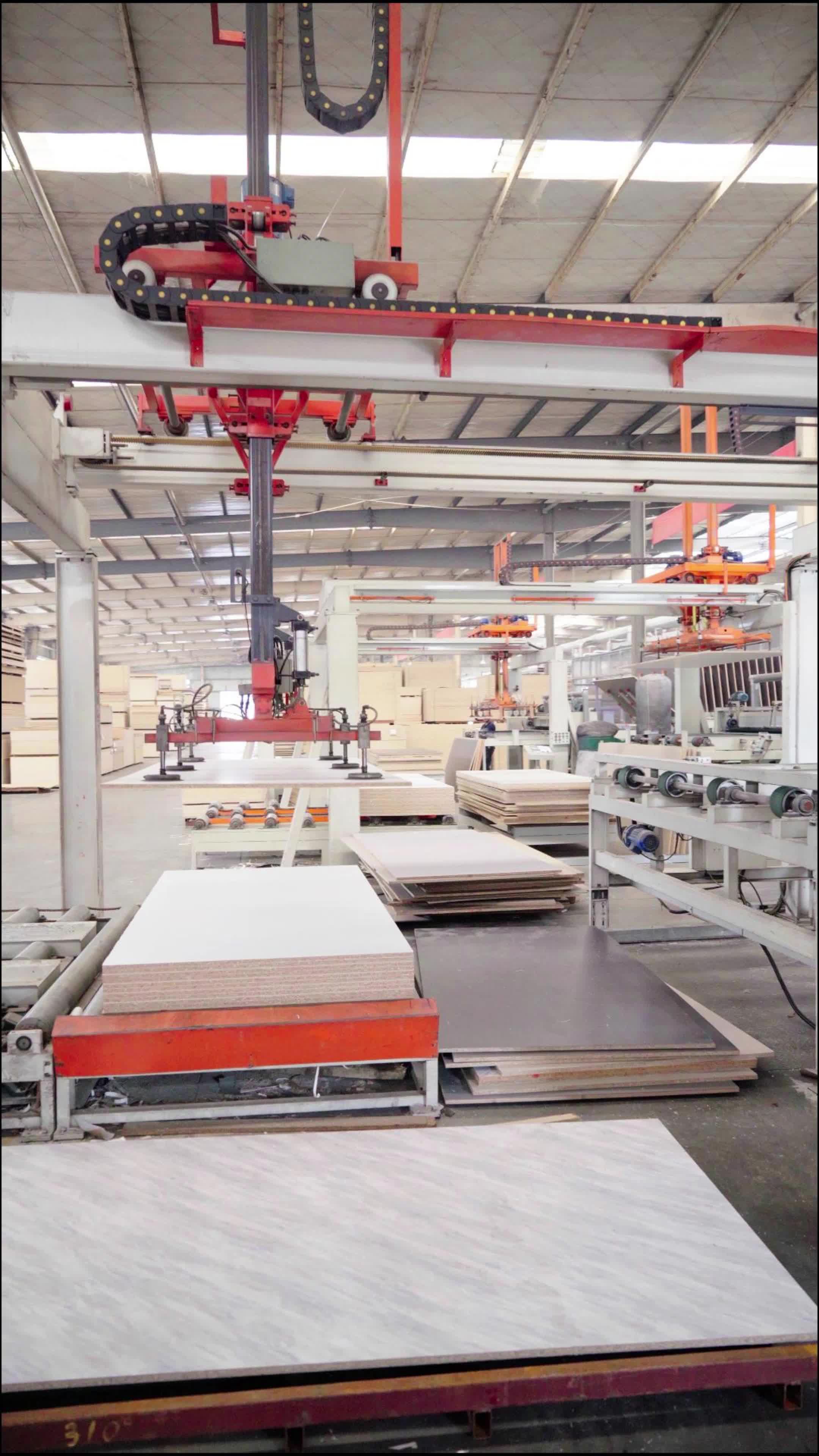 成都颗粒板工厂,四川成都准分子肤感板厂家生产颗粒板;厂家还生产...