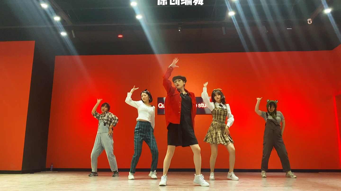 2022年会舞蹈复古串烧