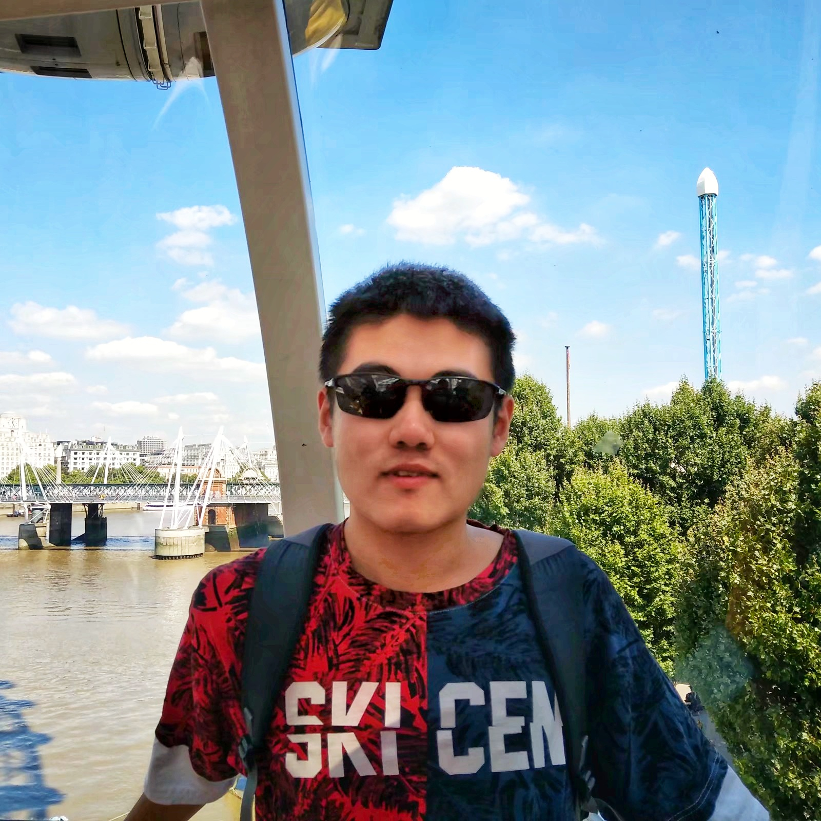 吃书少年Anthony 