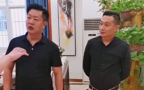 不懂动画设计怎么办?京灯猫手设计一键生成,两分钟出图,傻瓜式制作,...