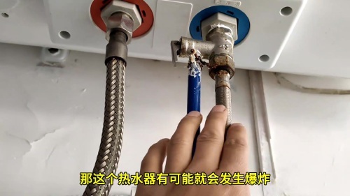 电热水器的安全使用窍门是什么?牢记这几点,轻松规避潜在风险!