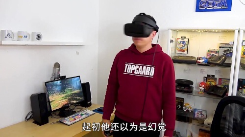这是一个十分诡异的VR眼镜