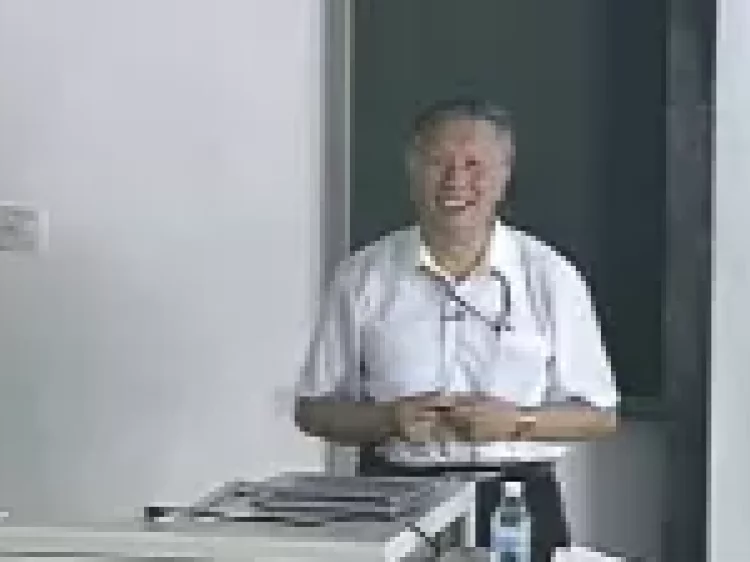 清华大学公开课:计算机语言与程序设计01