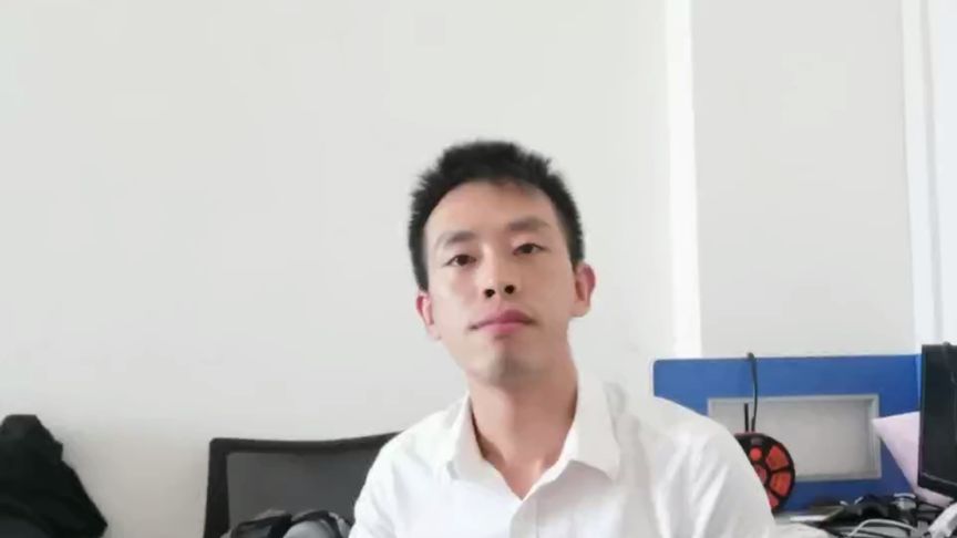 银行客服邀约信用卡办分期,不办真的会封卡降额吗