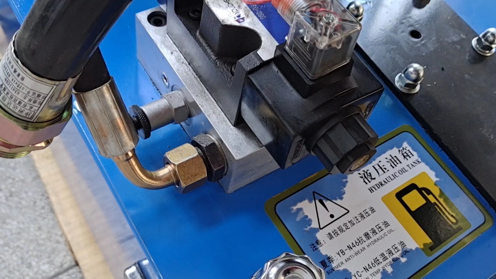 防爆产品专业生产厂家.电气设备电器仪表电力装置箱柜普通产品改装...