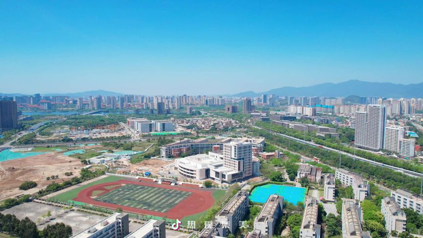 航拍厦门集美高校之厦门软件职业技术学院